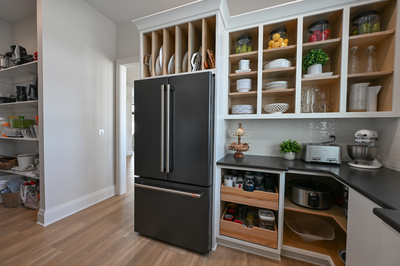 Custom Cabinet Makers Near Me - Unmatched Quality & Style