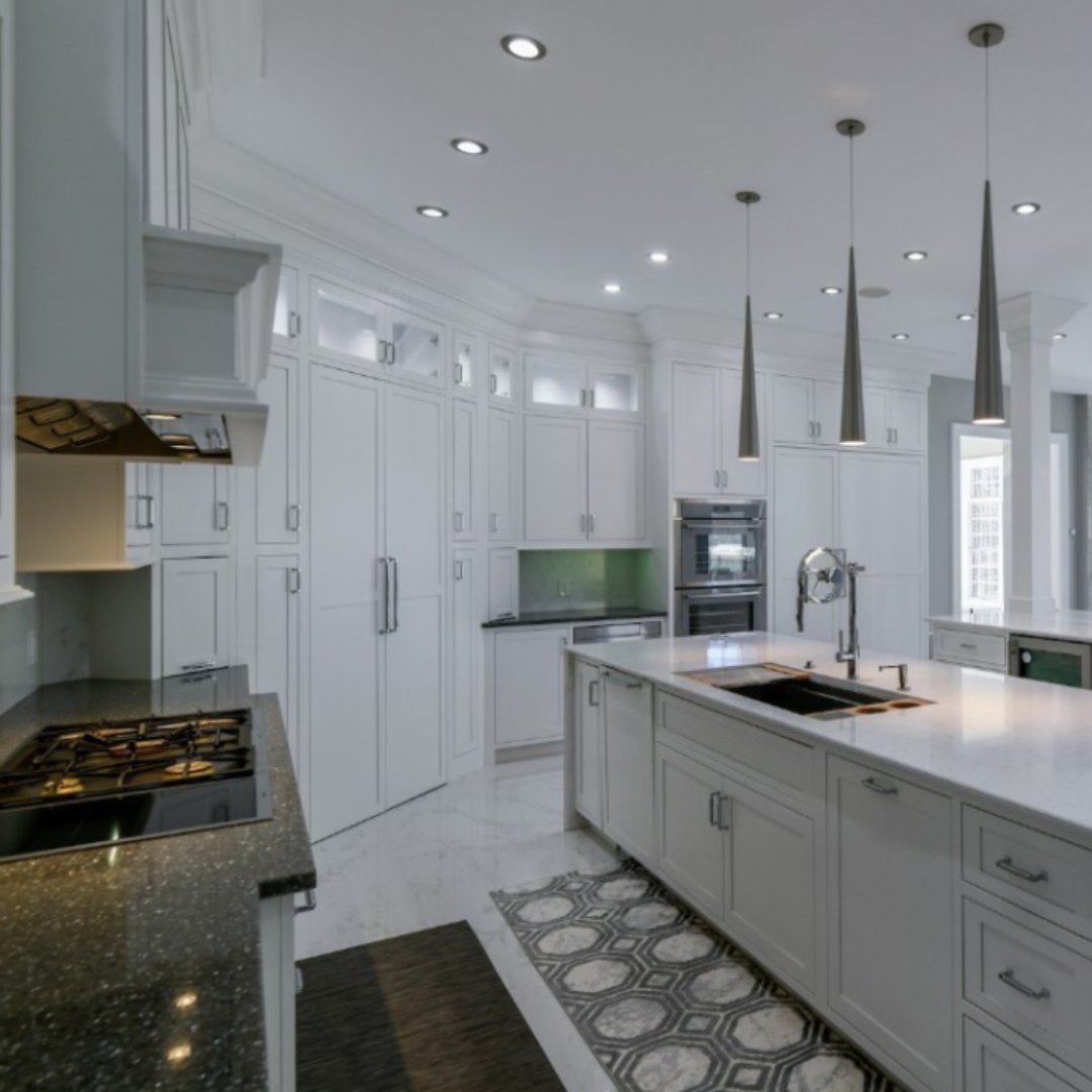 8 Smart Kitchen Corner Solutions | Daso Custom Cabinetry