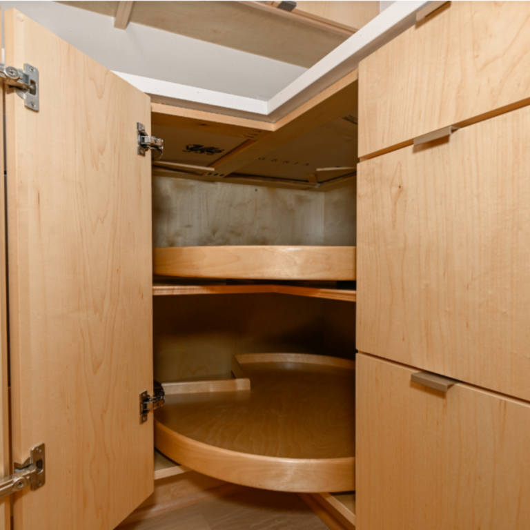 8 Smart Kitchen Corner Solutions | Daso Custom Cabinetry